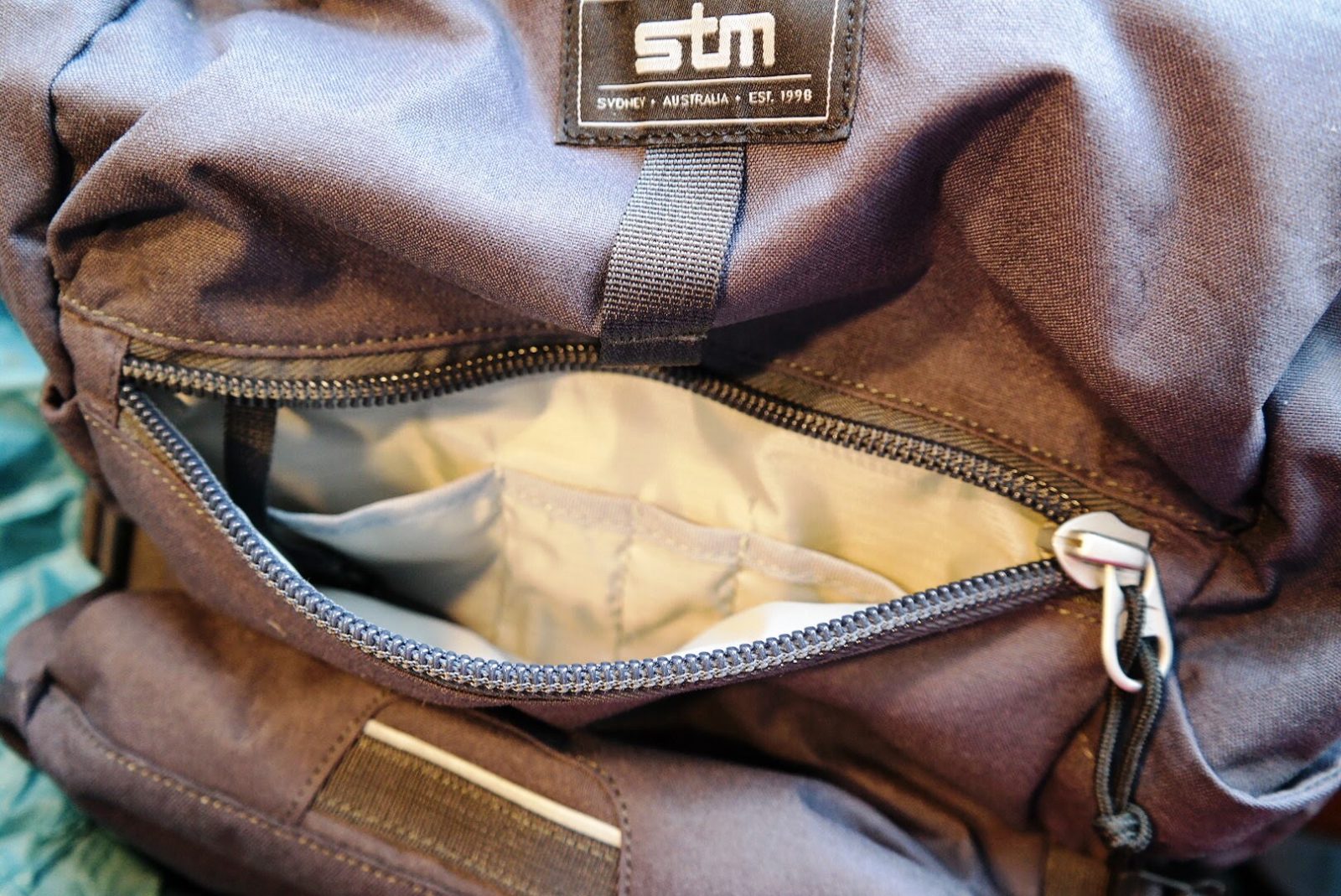 STM Bags – Drifter Backpack Review – Analie Cruz – TWL (7) – TechWeLike