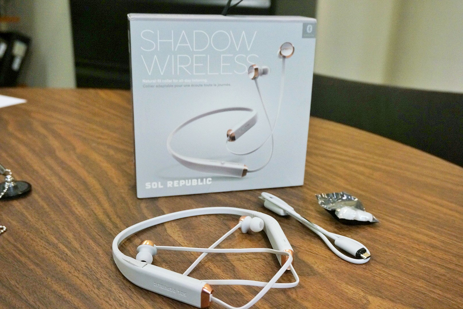 Sol Republic Shadow Wireless Headphones Review – TechWeLike