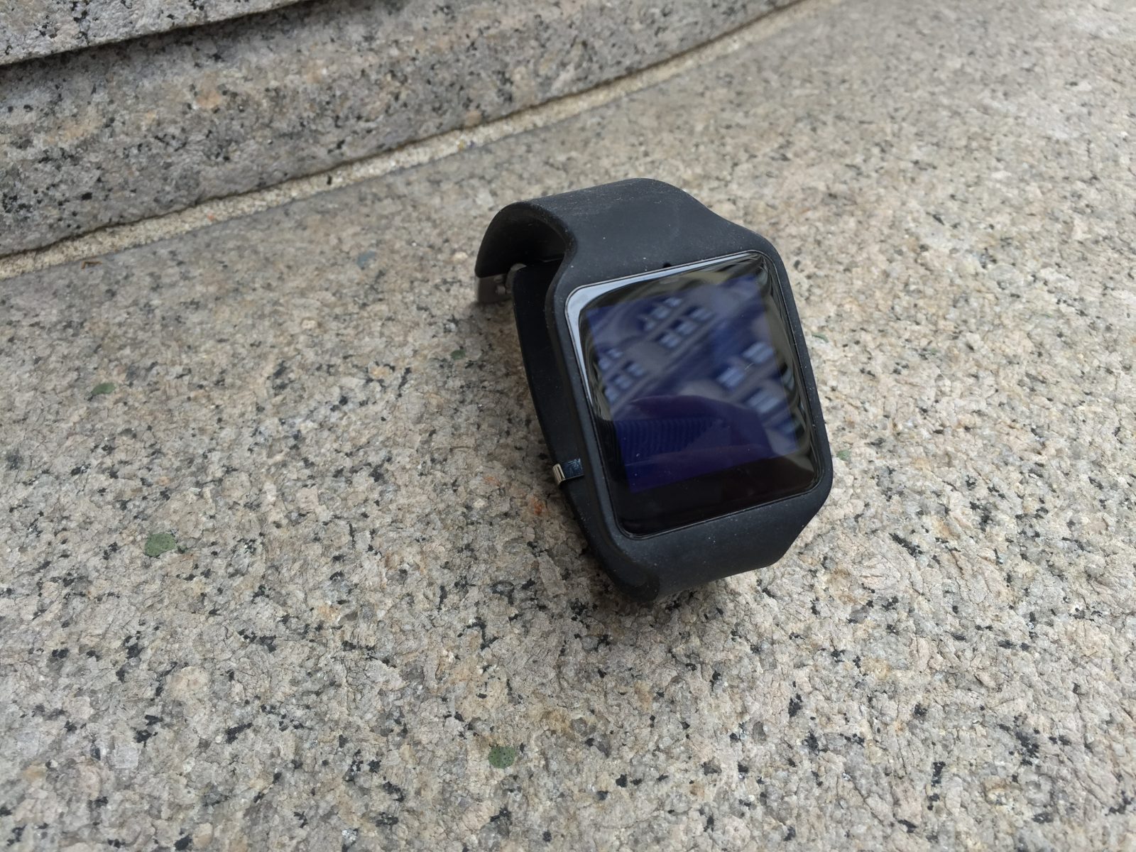 Sony SmartWatch 3 Review – SW3 – SWR50 Display – Analie Cruz (2 ...