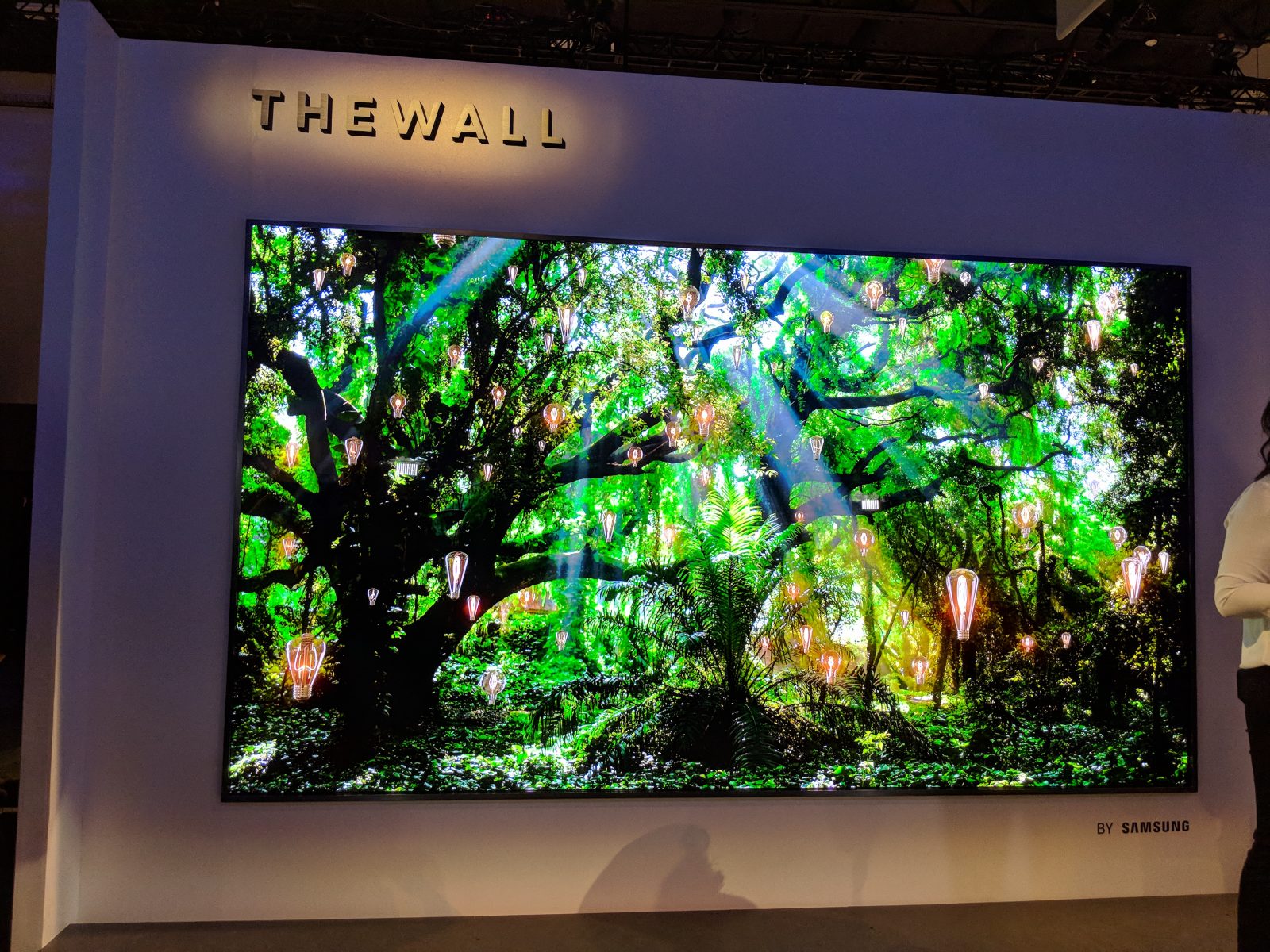 Samsung “The Wall” MicroLED TV – TechWeLike