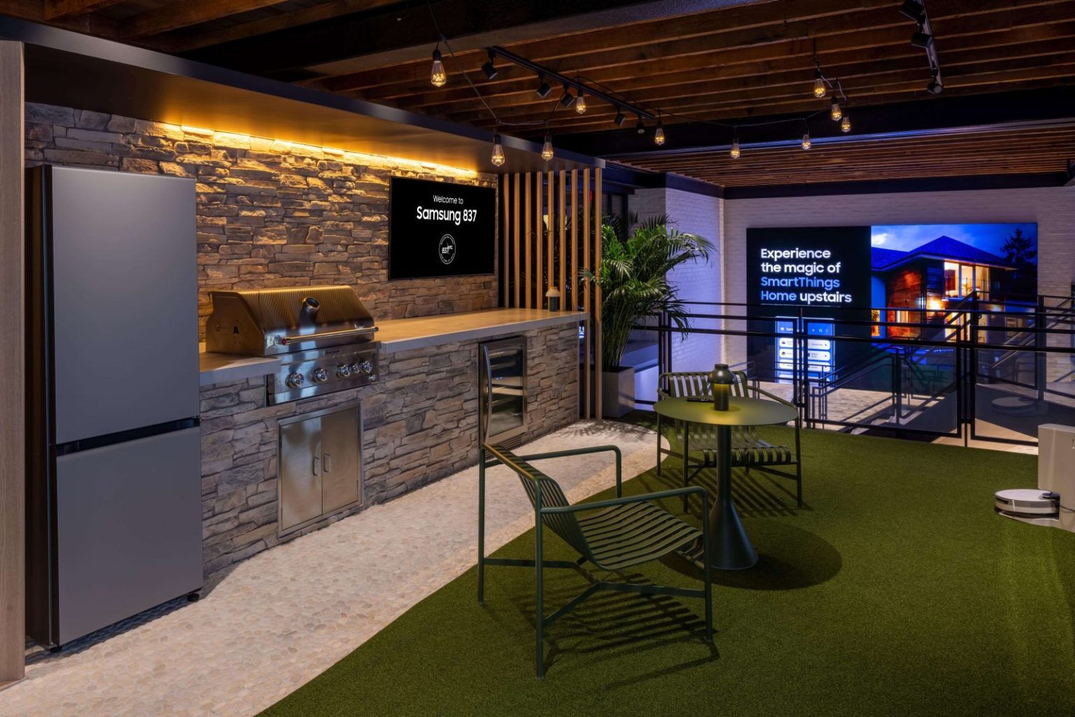 Samsung 837_Outdoor Grill-min (1) – TechWeLike