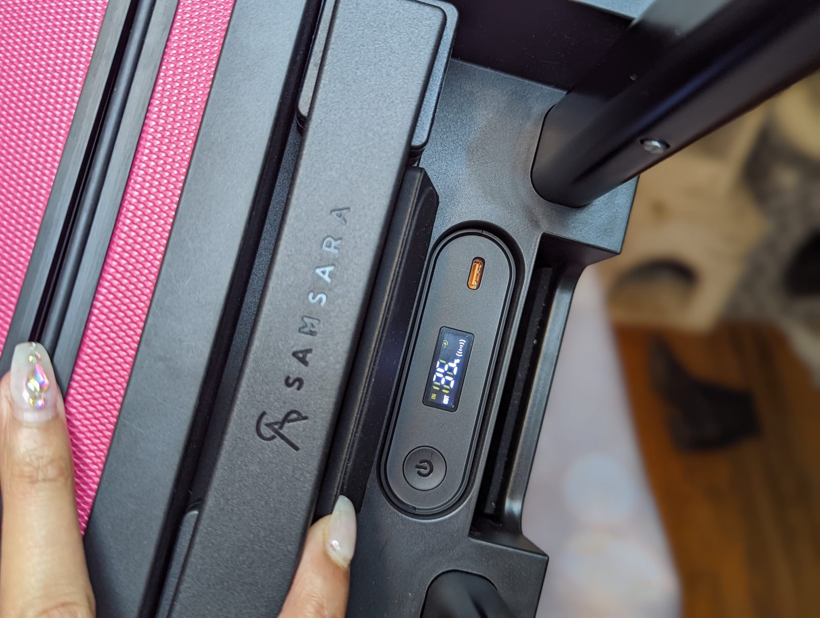 T-Mobile Samsara Uncarrier On Suitcase Luggage Review – Analie Cruz 10 ...