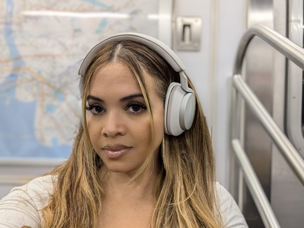 Bowers & Wilkins Px7 S2e Headphones – Worth the Update [Review ...